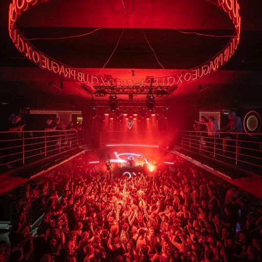 OX - Best party Prague experience